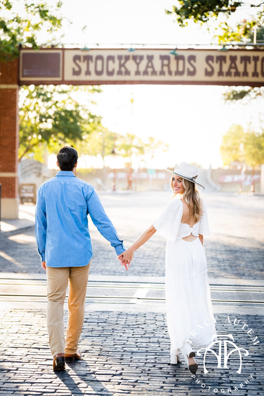 Why a Sunrise Photo Shoot Might be Best For You | Tracy Autem Photography