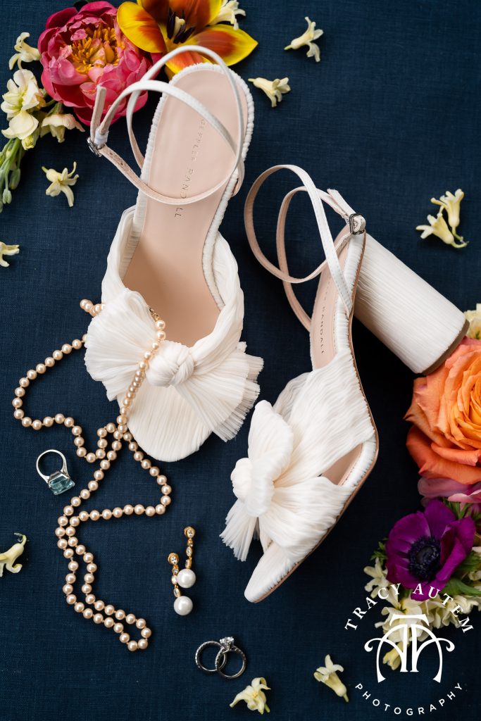 Trend: Private Wedding Vows | Tracy Autem Photography